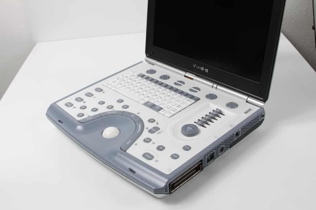 GE HealthCare Vivid q Ultrasound Machine